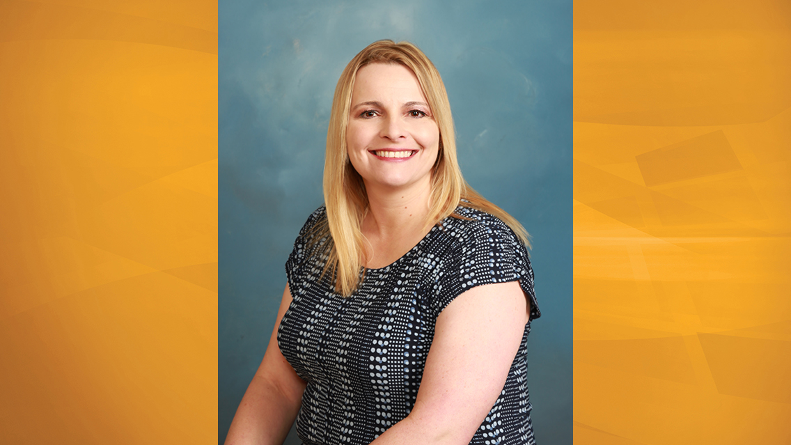 Centier Bank Welcomes April Bowers as Vice President, Treasury ...